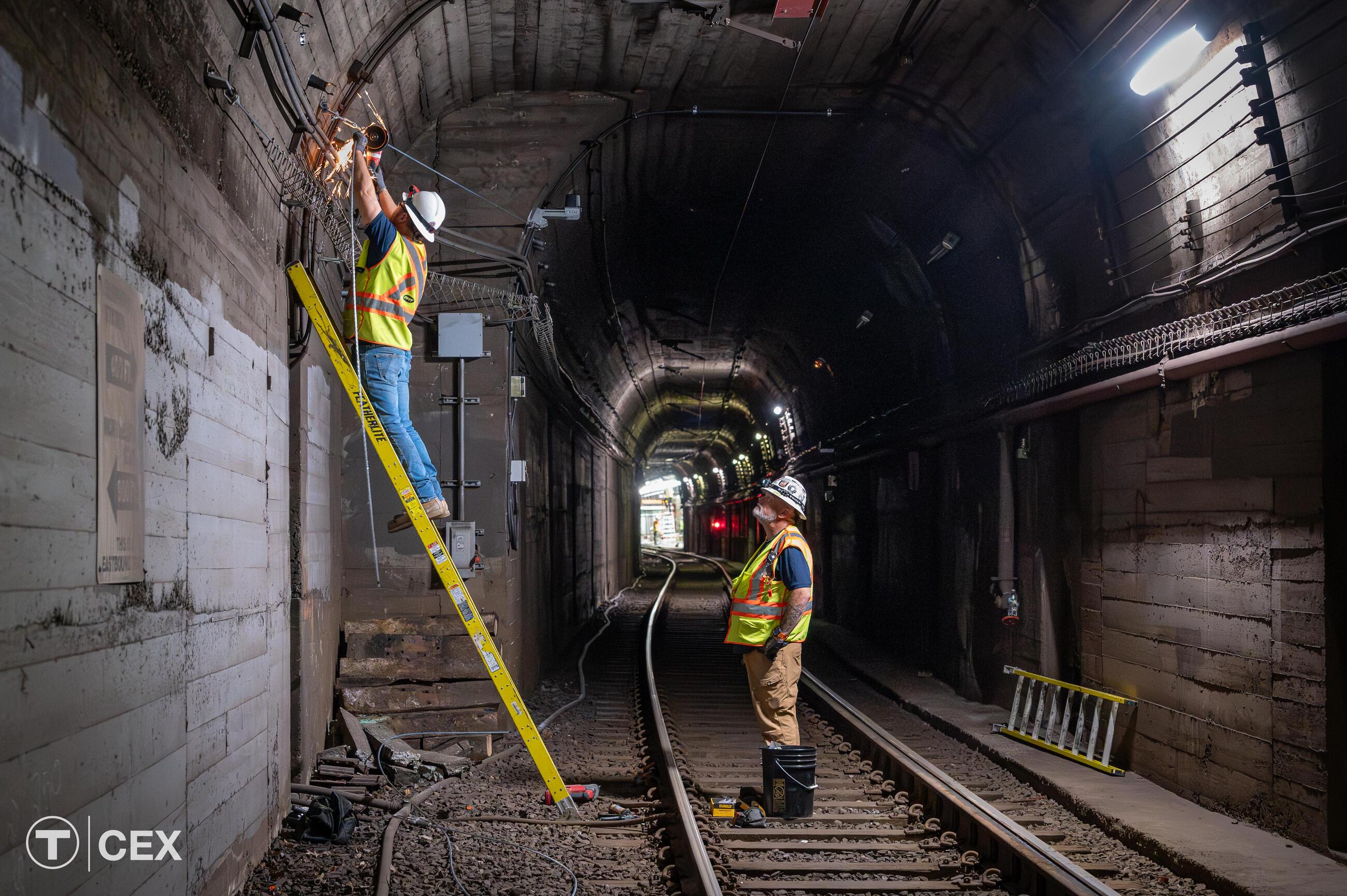 MBTA Successfully Completes Latest GLTPS Work on Green Line E Branch ...